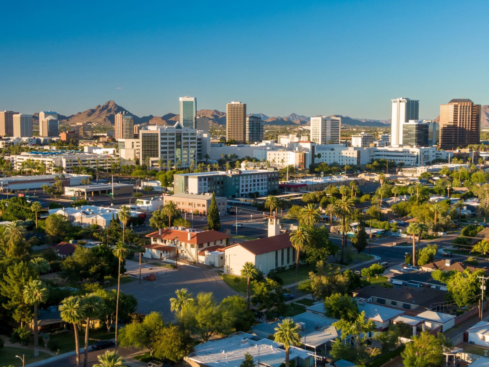 Understanding 2024 Arizona Real Estate Laws and Regulations